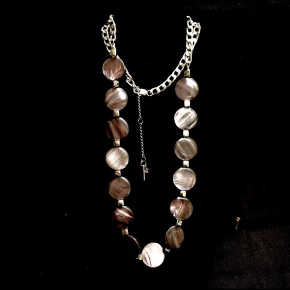 Kenneth Cole | Jewelry | Vintage Kenneth Cole Gray Stone Disc Necklace ...